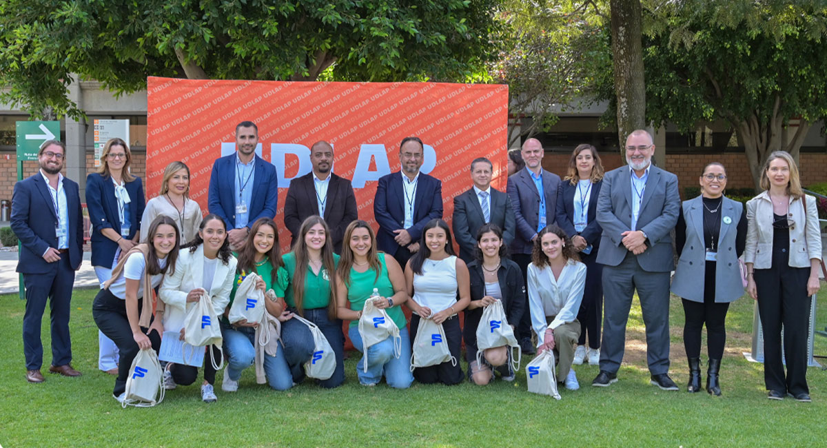 Estudiantes UDLAP destinan conocimientos a la ayuda de niños con cáncer ...